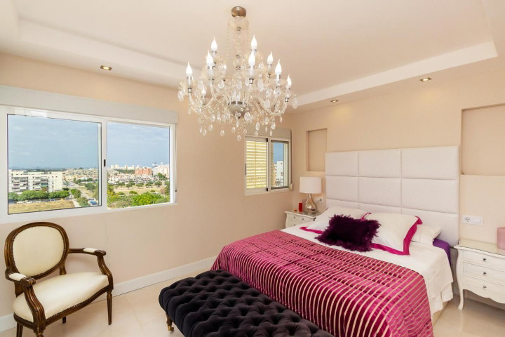 The White Apartment: Luxury, Beach And Design - La Pobla de Farnals