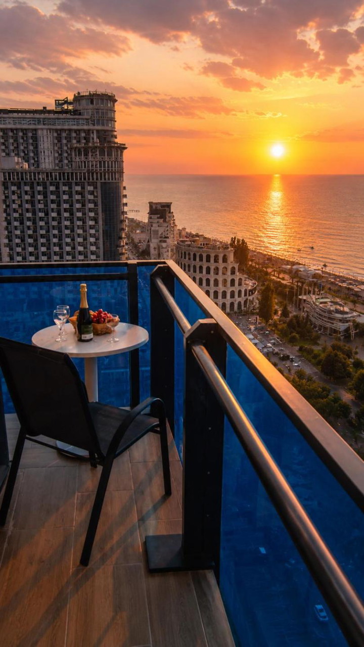Esmeralda Suites Orbi City - Batumi