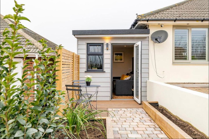 The Hideaway By The Sea - Free Parking - Brighton Marina