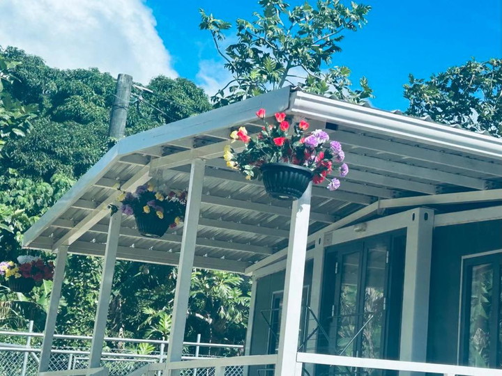 Mona's Place - Tonga