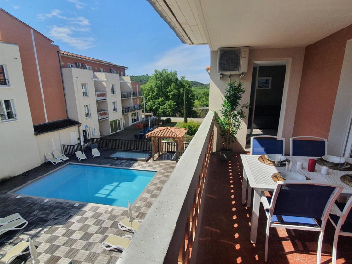 L'arbousier - Piscine & Climatisation - France