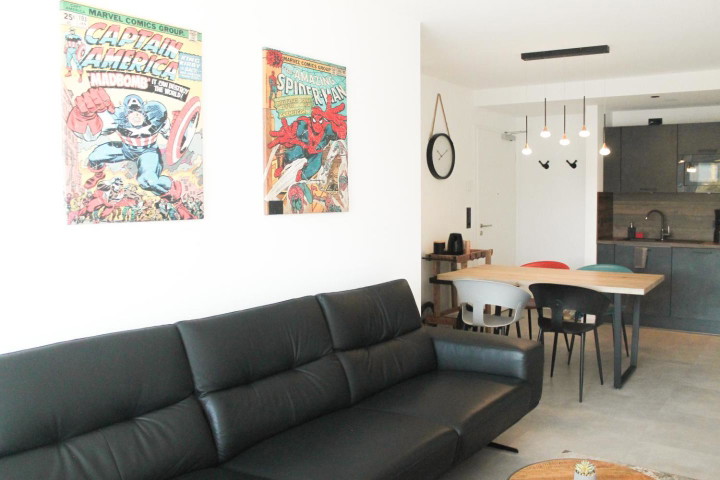 Marvel-apartment - Für Freunde & Familien, Stadtnah, Parkplatz, E-ladestation, Gitterbox Für Fahrräder, Fitnessstudio, Digitale Gästemappe Mit Restaurant- Und Unternehmenstipps - Koblenz