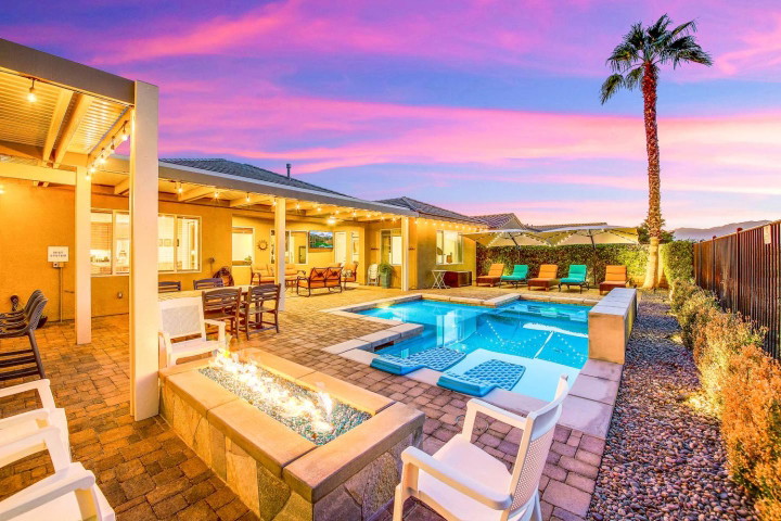 Secluded Private Golf Pool Home With Game Room - Indio, CA