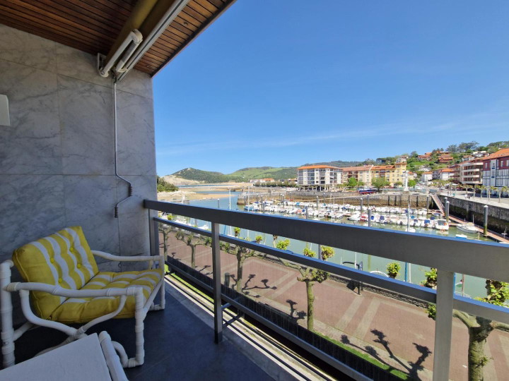 Vistas Mar Y Puerto Plentzia - 200m2 Y Parking - Górliz
