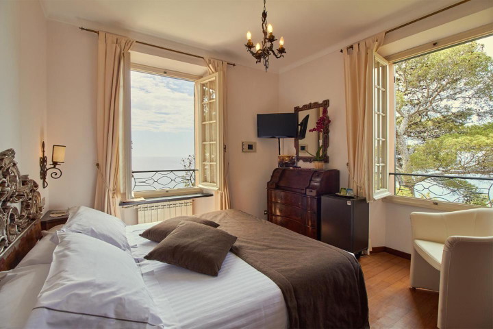 Hotel Punta Est - Spotorno