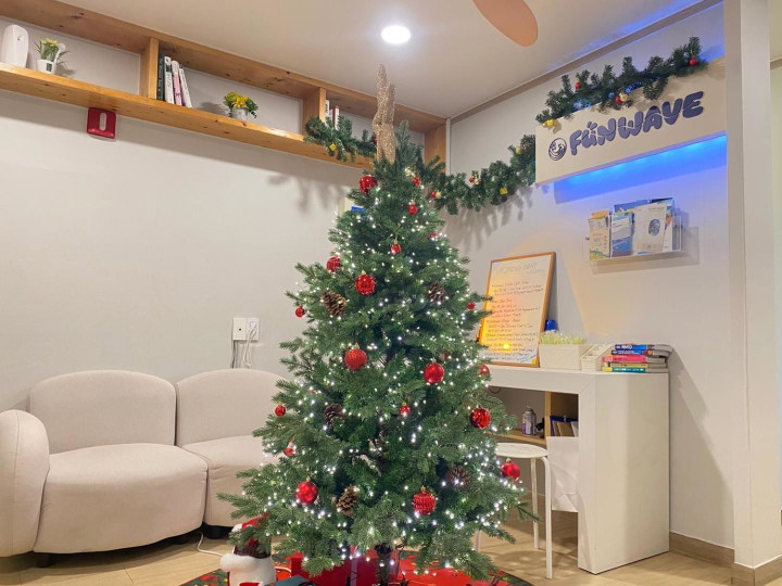 Funwave Guest House - South Korea