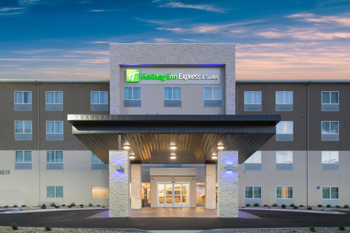 Holiday Inn Express & Suites - Rapid City - Rushmore South By Ihg - South Dakota
