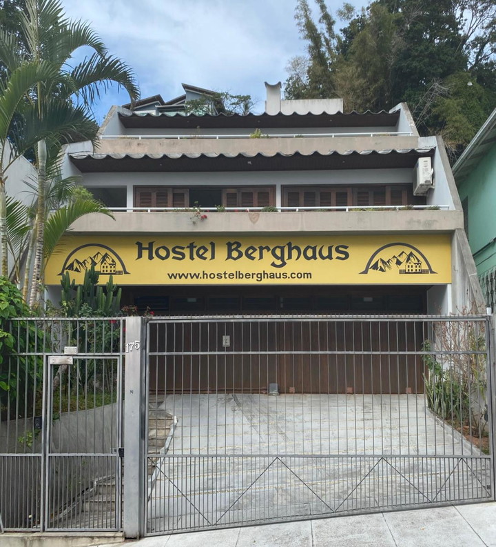 Hostel Berghaus - Florianópolis