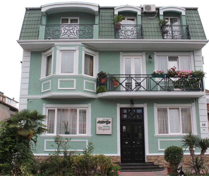 Hotel Elegant Garden - Batumi
