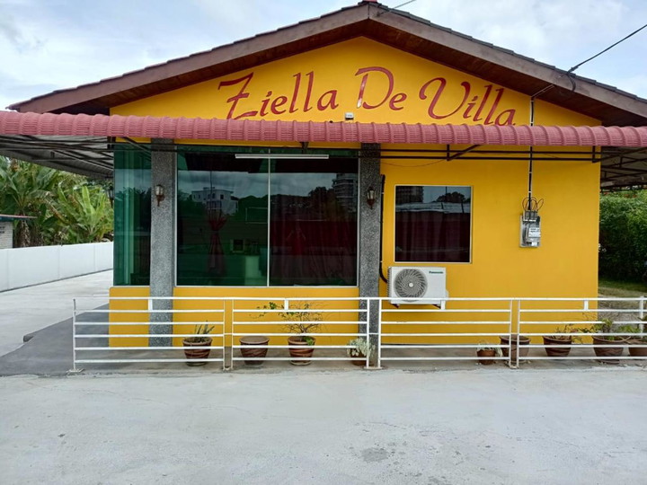 Ziella De Villa - Pantai Cenang