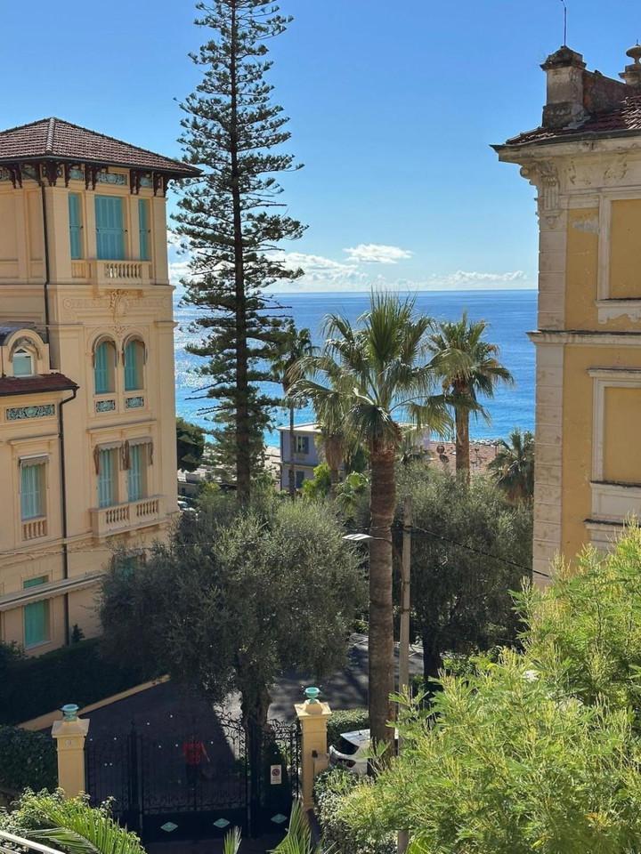 Scorcio Sul Mare Di Ospedaletti - Ospedaletti
