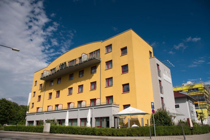 Hotel Rödelheimer Hof - Am Wasserturm - Kelkheim