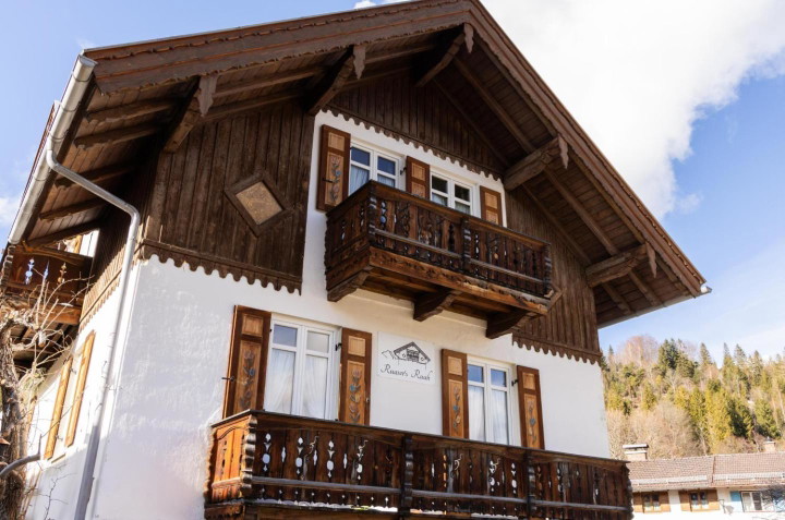 Ferienwohnungen Ruasers Ruah - Mittenwald