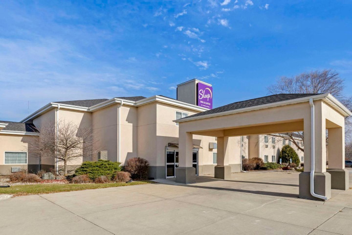 Sleep Inn & Suites Charles City - USA