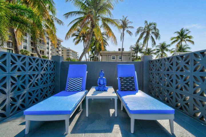 Sunshine Shores Boutique Apartments - Riviera Beach, FL