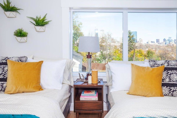 Cozy Apartment Near T - Boston, MA
