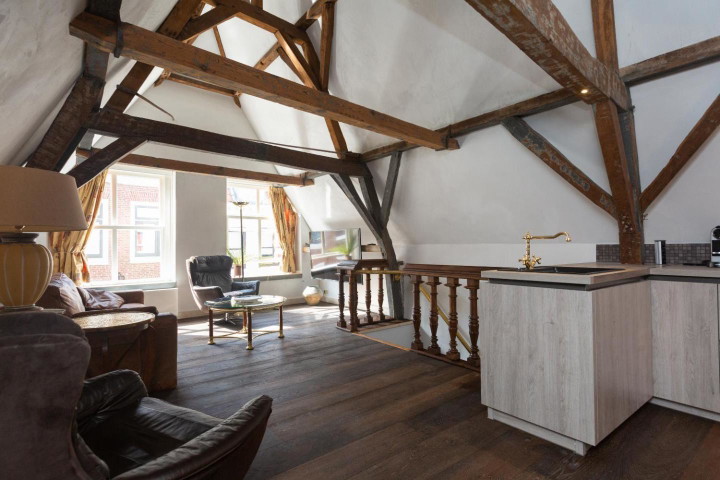 The Loft 300 - R Q C - The Hague