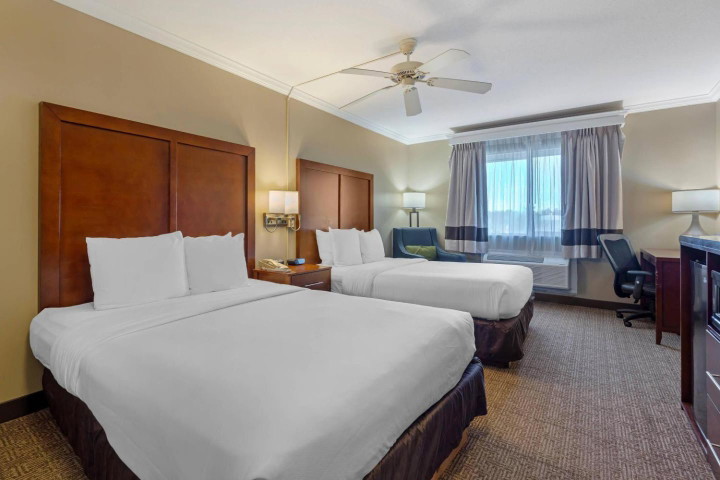 Comfort Inn & Suites Ocean Shores - Ocean Shores, WA