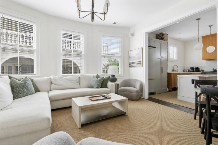The Gardenia House Unit B Sleeps 13 - Charleston, SC