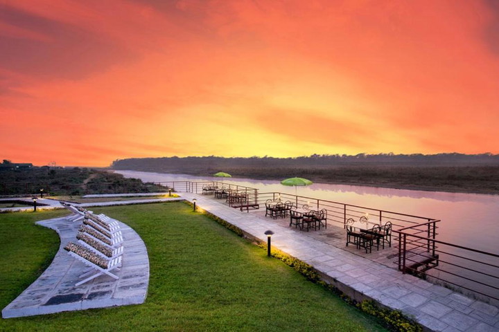 Park Safari Resort, Chitwan National Park - Nepal