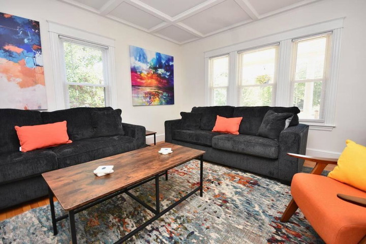 Good Vibes Portland Home - 4 Wonderful Seasons - Portland, ME