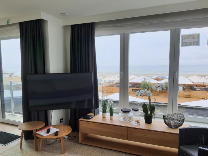 Koksijde Zeedijk La Digue 101 Appartement - Frontaal Zeezicht - Adult Only - De Panne