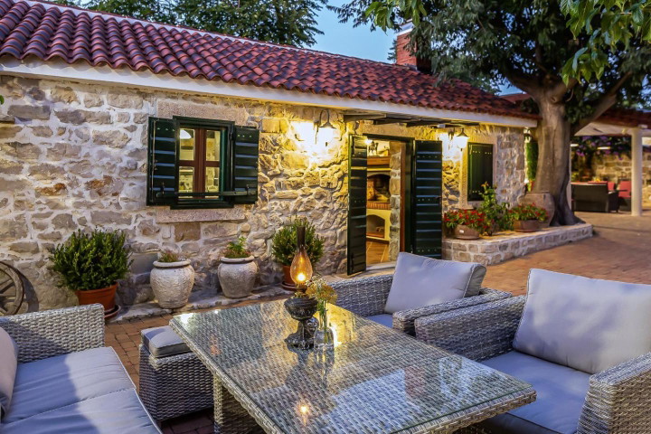 Heritage Hotel & Estate Raznjevica Dvori Ad 1307 - Sukošan