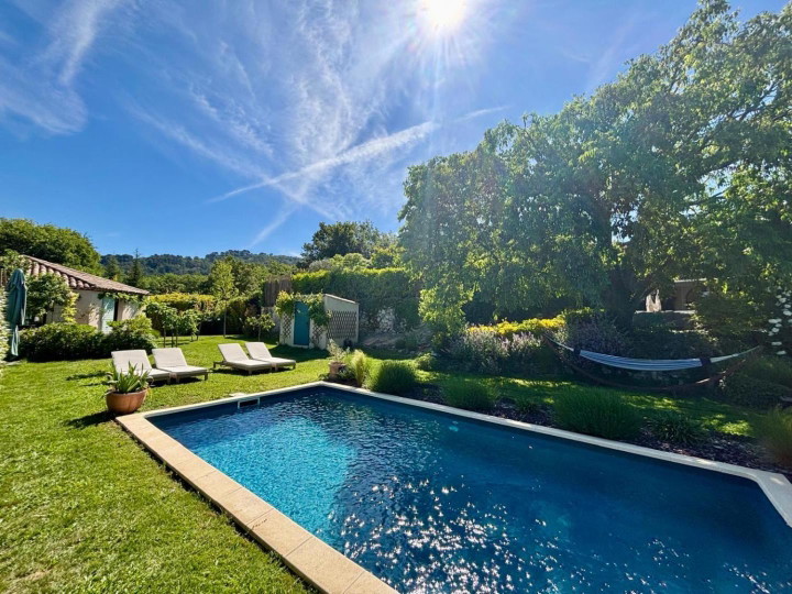Charmante Dépendance Avec Piscine En Provence - Éguilles