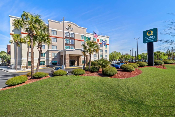 Quality Inn & Suites North Myrtle Beach - North Myrtle Beach, SC