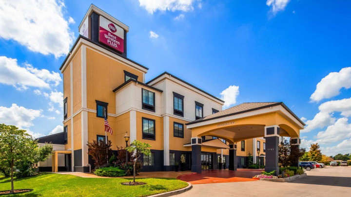 Best Western Plus Barsana Hotel & Suites - Midwest City, OK