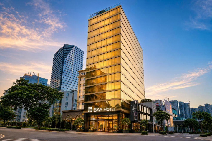 Bay Hotel Ho Chi Minh - Ho Chi Minh