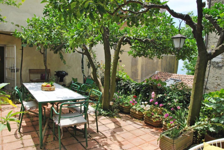 Giardino Dei Limoni Nel Borgo Di Maranola A Formia - Formia
