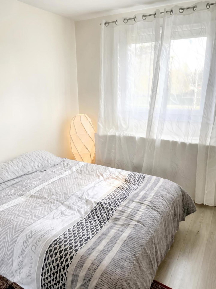 Villa Charmante à ÉLancourt Avec Jardin Privé - Trappes