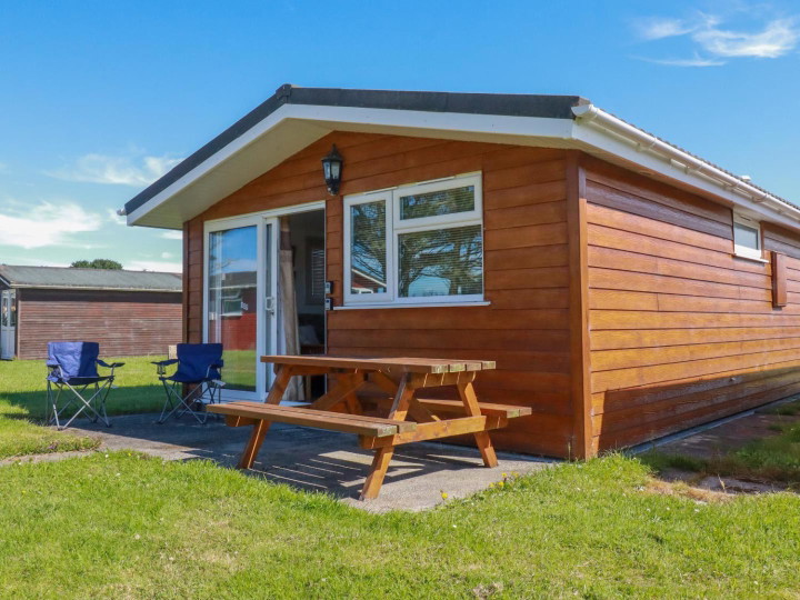 Cornish Holiday At Atlantic Bays - Polzeath Beach
