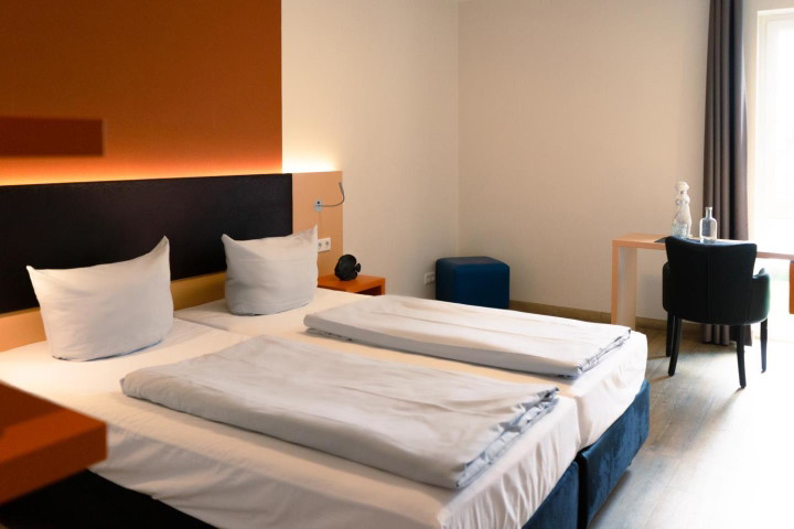 Friendly Cityhotel Oktopus - Troisdorf