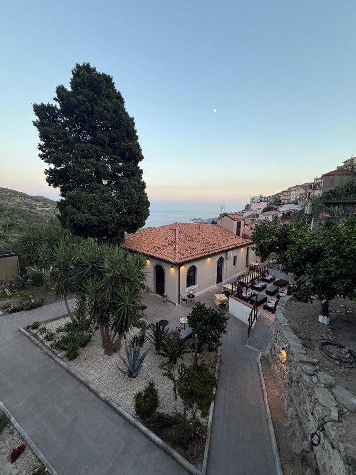 Albergo Diffuso Borgo Gallodoro Da Sara - Sant'Alessio Siculo
