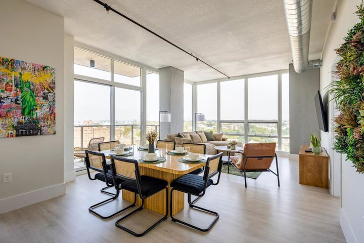 Modern Loft 15 Min From Nyc With City View & Pool - Brooklyn, NY