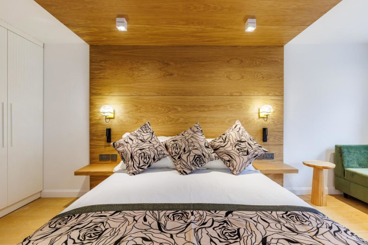 Rosemay Boutique Hotel Near Heathrow Airport - Hounslow