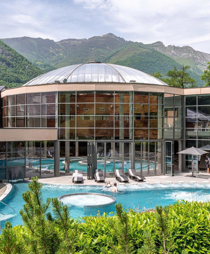 Studio En Hyper Centre, Au Pied Des Télécabines, Calme Avec Un Accès Aux Bains Du Rocher Par Jour Pour Une Personne - Luz-Saint-Sauveur