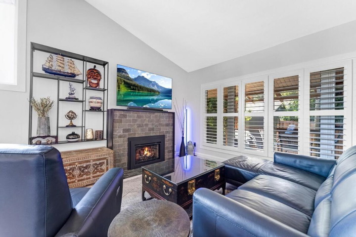 Cozy Bungalow - 5mins To The Ottawa Hospital - Ottawa
