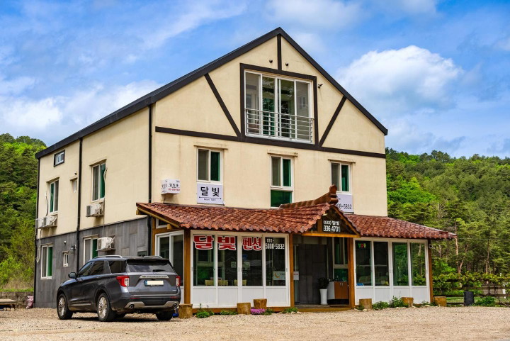 오대산 달빛펜션 Odaesan Moonlight Pension - Pyeongchang-gun