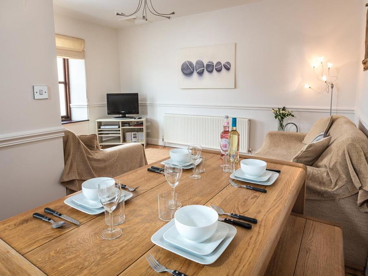 2 Armada House - Thurlestone