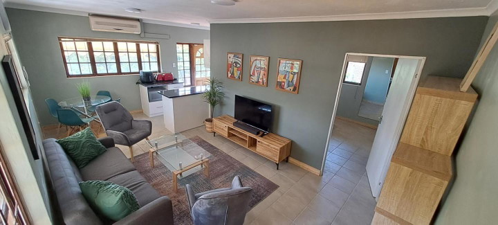 Executive Flat With Stunning Views - Kloof
