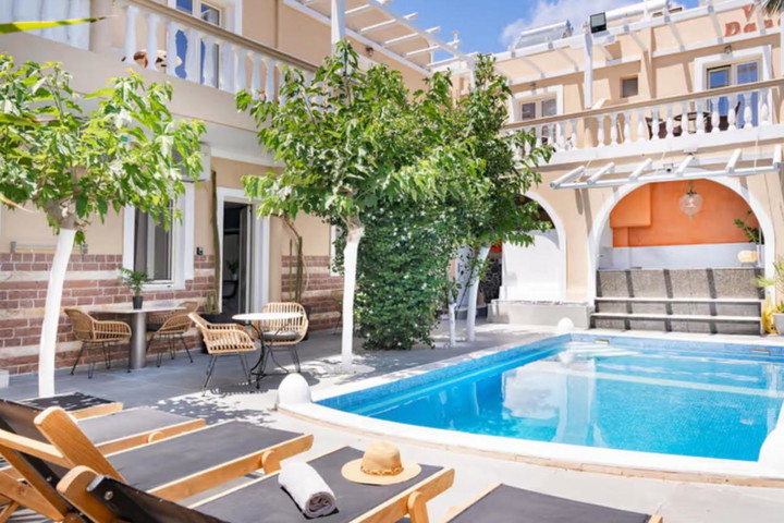 Danae Villa - Santorini