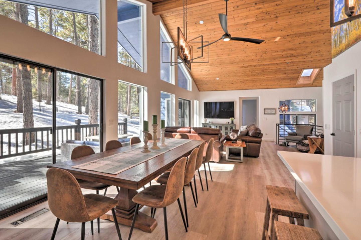 Mtn-view Cabin W/ Game Room & Deck In Flagstaff - Arizona