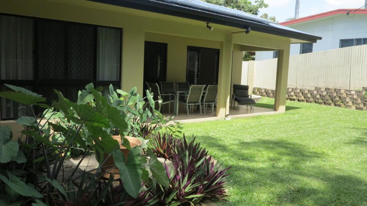 Arcadia Villa 3 - Townsville