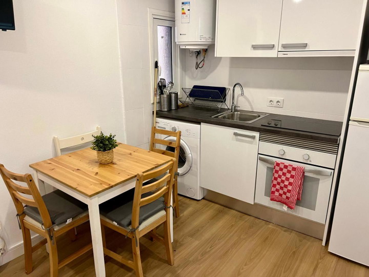 Charming And Quiet Apartments Near Barcelona - L'Hospitalet de Llobregat