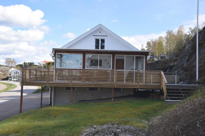 Stay Central & Close To The Sea In Henån Se09155 - Zweden