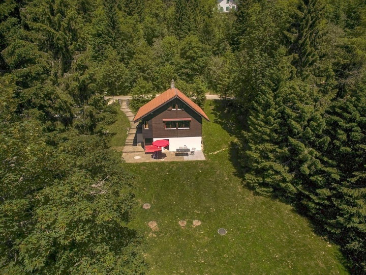 Chalet Chalet De La Vue Des Alpes By Interhome - La Chaux-de-Fonds