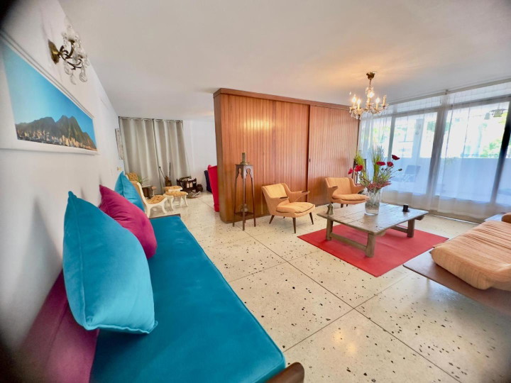 Quinta Gabriel, Apartamento De 3 Habitaciones En Prados Del Este - Caracas